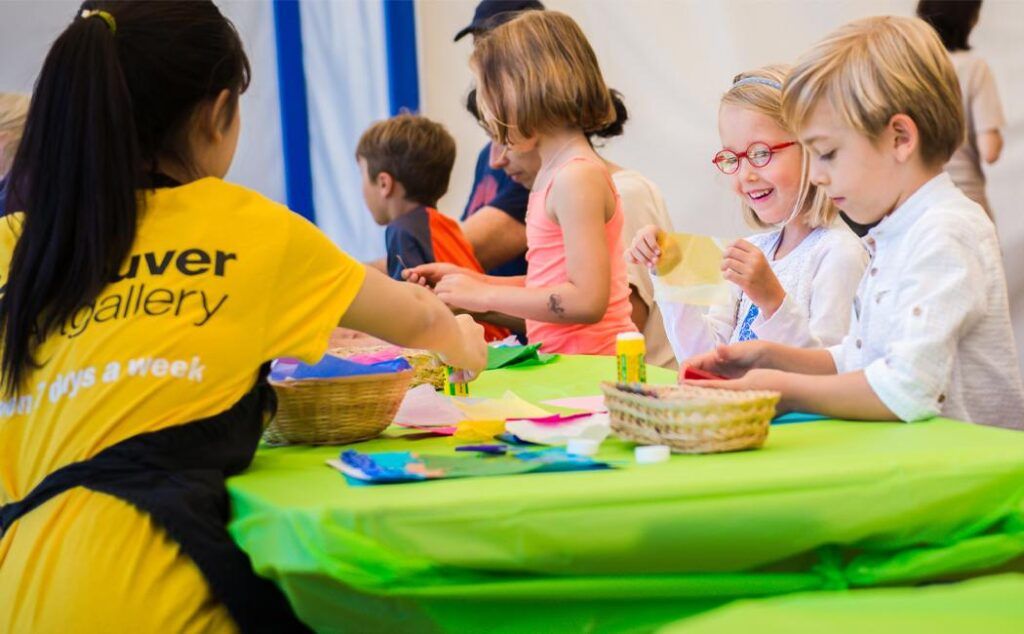 Volunteer | Vancouver Art Gallery